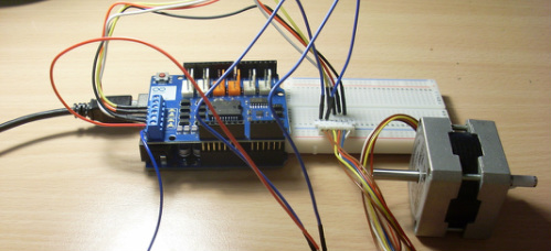 « Arduino Edukit » par un pierrardin en Erasmus | HENALLUX